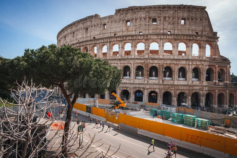 Historic Colosseum View with Runners, Rome, Italy. Editorial Photo ...