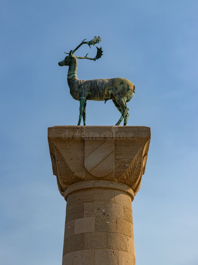 Colossus of Rhodes - Deer Statue Stock Image - Image of animal, antlers ...