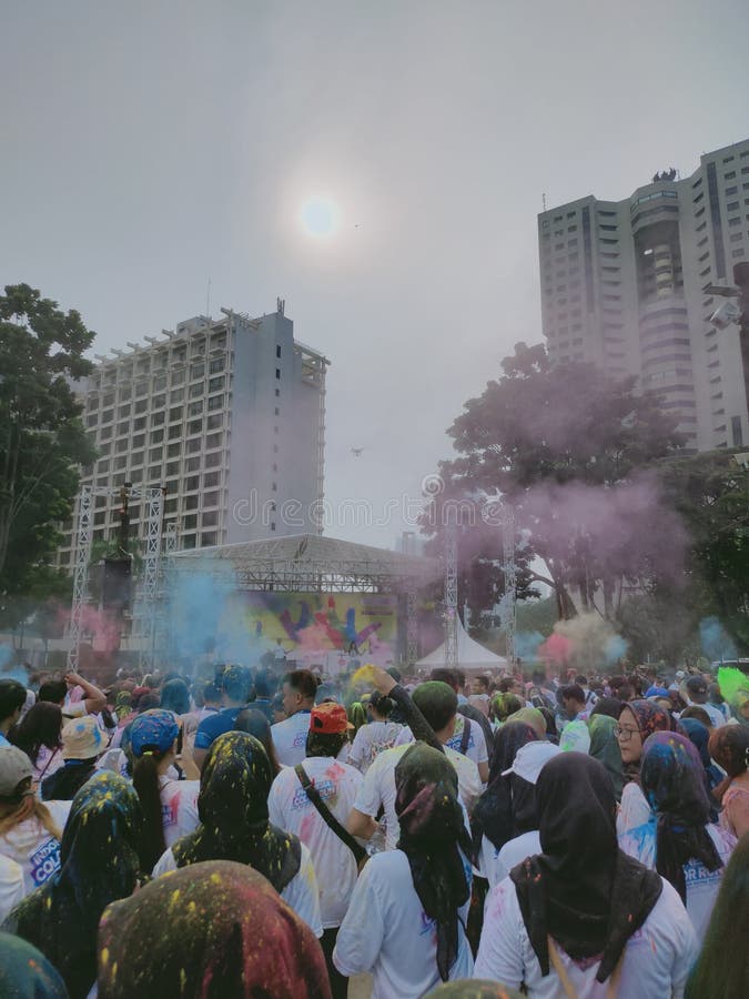 Colour Run Party Event editorial photography. Image of party - 201443737