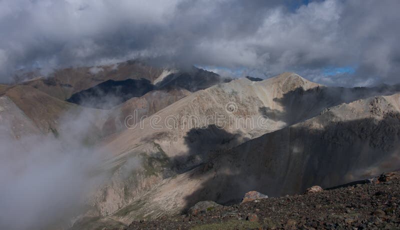 Colourful hazy mountains stock image. Image of outdoors - 90708507