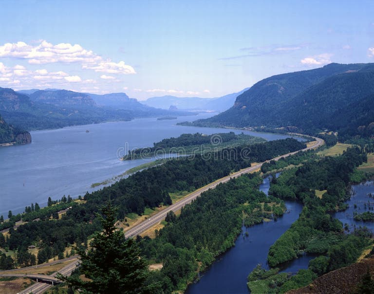 Columbia river gorge stock image. Image of forest, gorge - 1376949