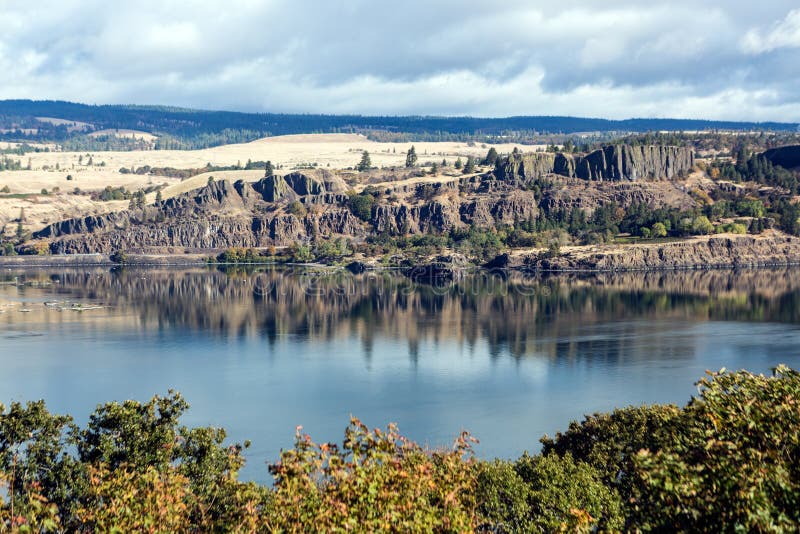 Columbia River gorge view stock photo. Image of green - 80113194