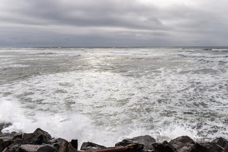 Waves Crashing on Rocks on Pacific Ocean Coastline at Columbia River ...