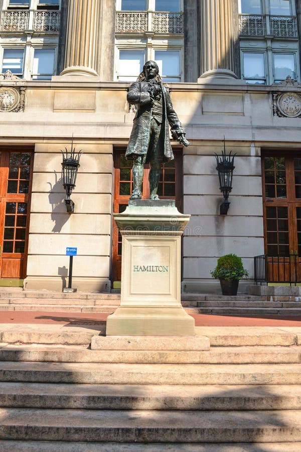Columbia University Hamilton Statue Stock Image - Image of alexander ...