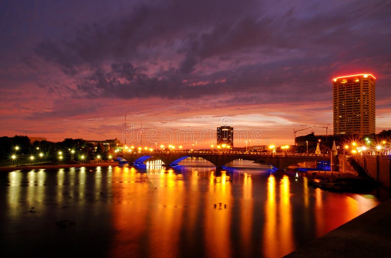 Tempe Arizona Bridge stock image. Image of skyline, attraction - 18752175