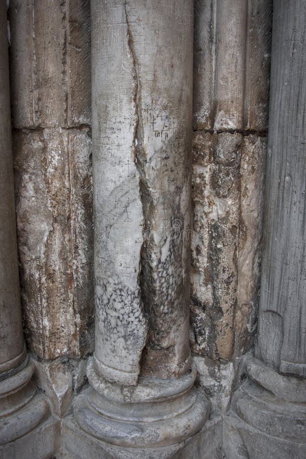 Column Damaged by Lightning Stock Image - Image of rock, carving: 202548199