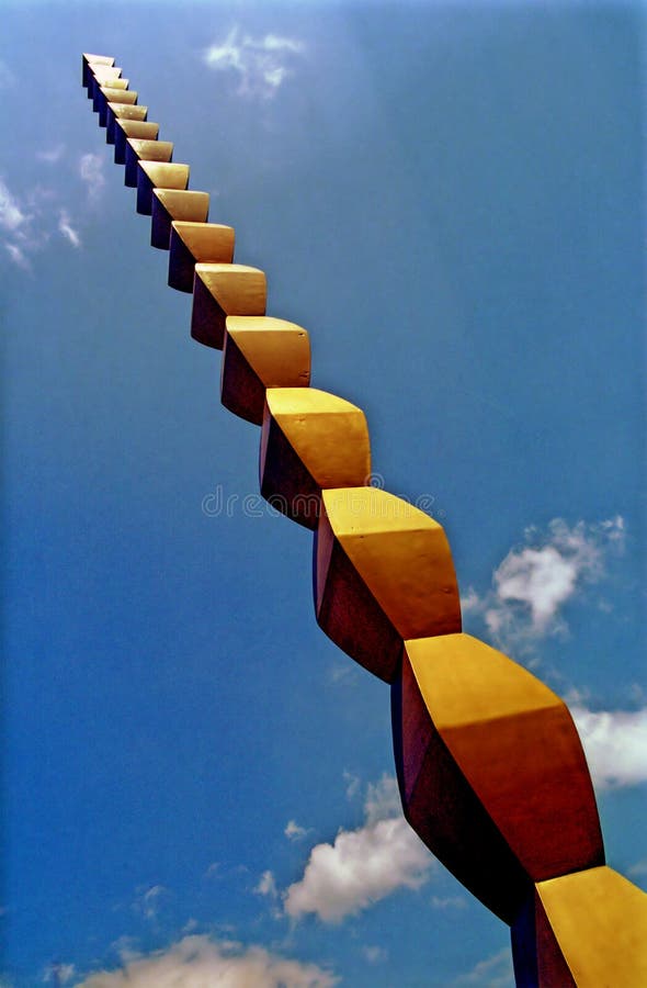 Infinity Column - Constantin Brancusi Masterpiece Editorial Stock Image ...