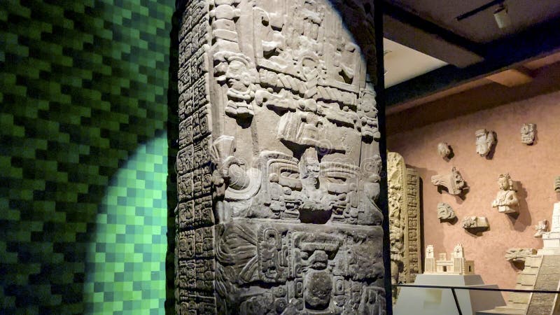 Mayan Column at the American Museum of Natural History in New York (USA ...