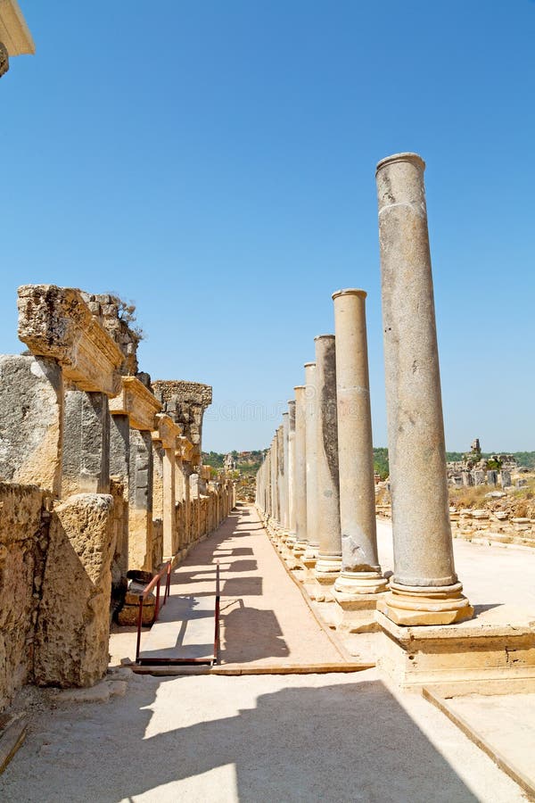 The Column Old Stone Roman Temple Stock Photo - Image of heritage ...