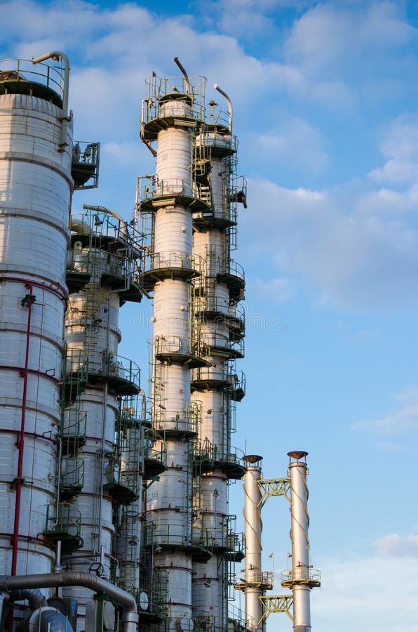 Column Tower in Petrochemical Plant and Blue Sky Stock Photo - Image of ...