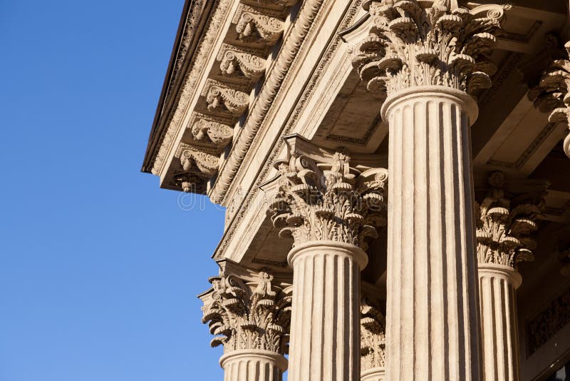 Un Pilar De Estilo Corintio Foto de archivo - Imagen de grecia, atenas ...