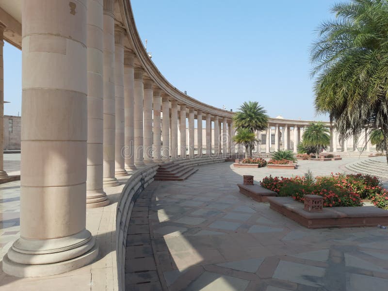 Columnas Del Parque Ambedkar Imagen de archivo - Imagen de arco ...
