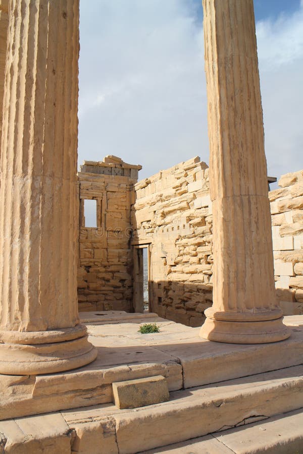 Columns of the Erechtheum, Acropolis, Athens Stock Image - Image of ... Columns of the Erechtheum, Acropolis, Athens Stock Image - Image of ...