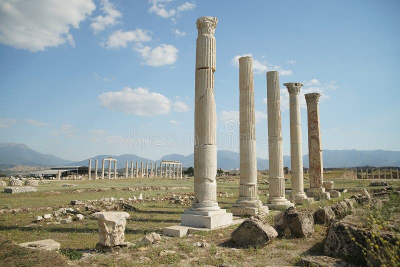 Columns in Laodicea on the Lycus Ancient City in Denizli, Turkiye Stock ...