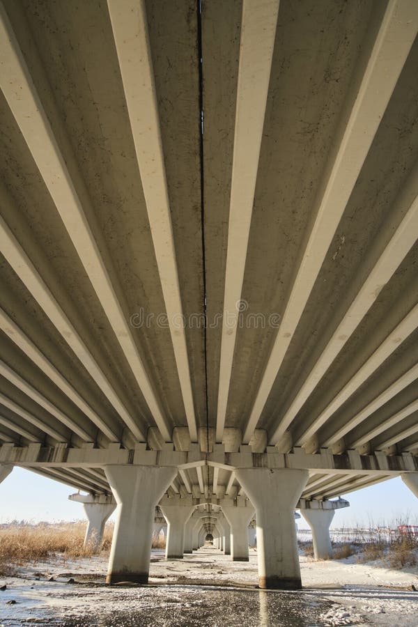 Columns Motor Vehicle Bridge and Smooth Lines Roadway. Stock Image ...