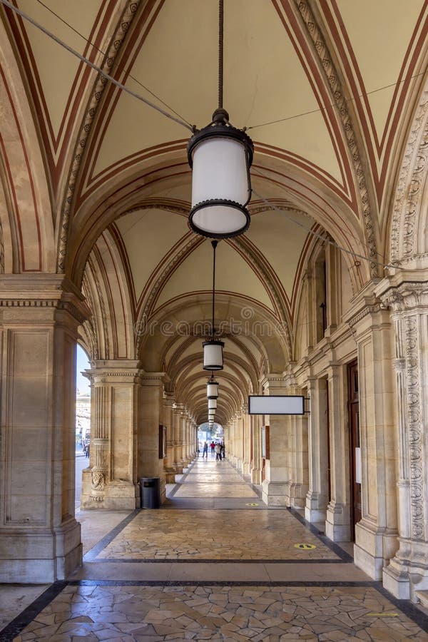 Columns of Vienna State Opera House in Austria Stock Image - Image of ...