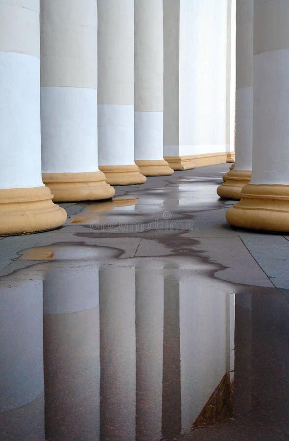 Columns and visual rhythm stock image. Image of interesting - 142033601