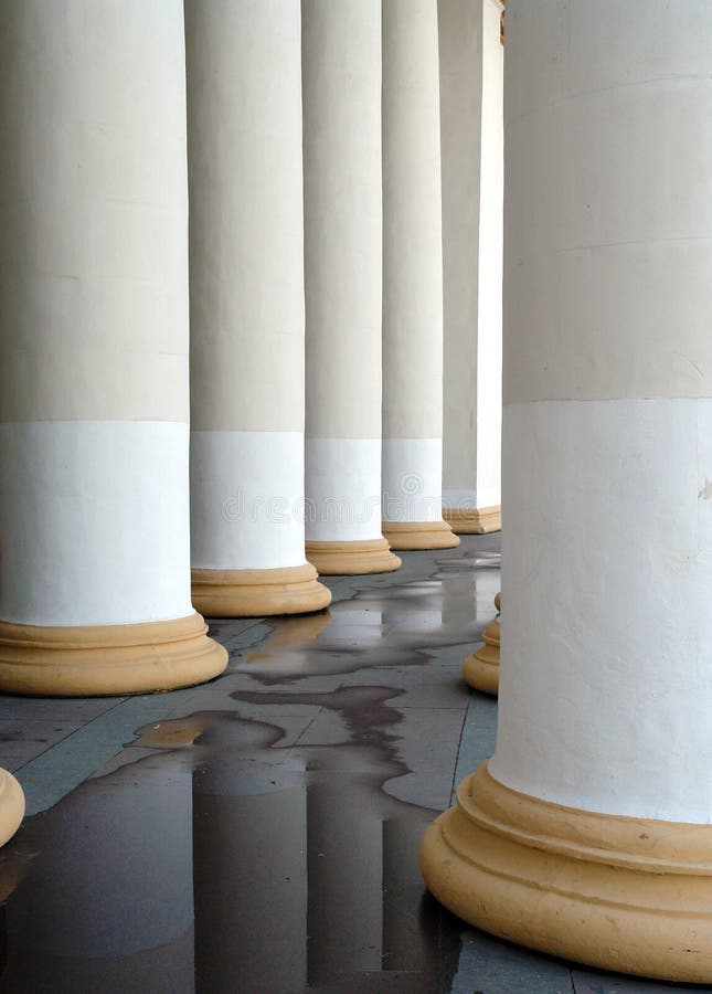 Columns and visual rhythm stock image. Image of decorative - 142033607