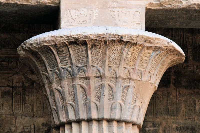 Coluna do papiro imagem de stock. Imagem de templo, papiro - 12314613