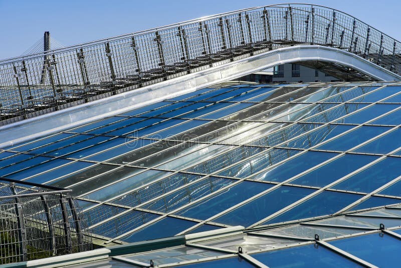 A Combination of Glass and Metal. Modern Technologies for the ...