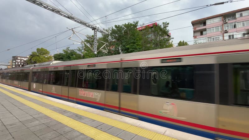 Comboio Venice Simplon Orient Express Que Circula Nas Vias De Comboios ...