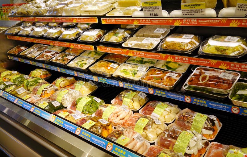 Combos Preparados De La Comida Fotografía editorial - Imagen de diario ...