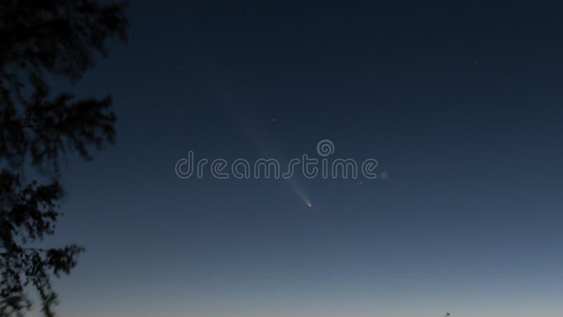 Comet C 2023 A3 Tsuchinshan-ATLAS Visible On The Night Sky - Dreamstime