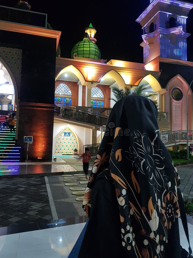 Comfort Mesjid in Gresik stock photo. Image of stage - 264075706