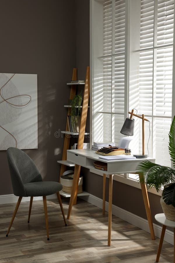 Comfortable Writer`s Workplace Interior with Typewriter on Desk in ...