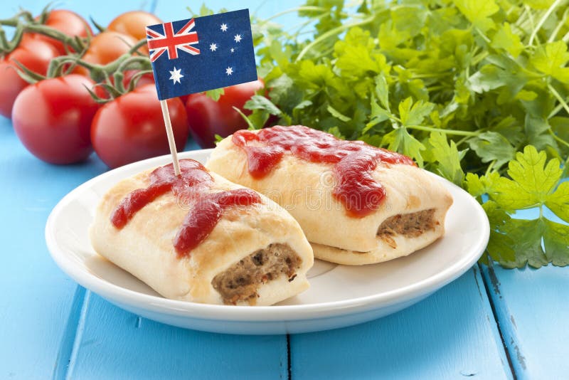 Comida Australiana Del Rollo De Salchicha Foto de archivo - Imagen de ...