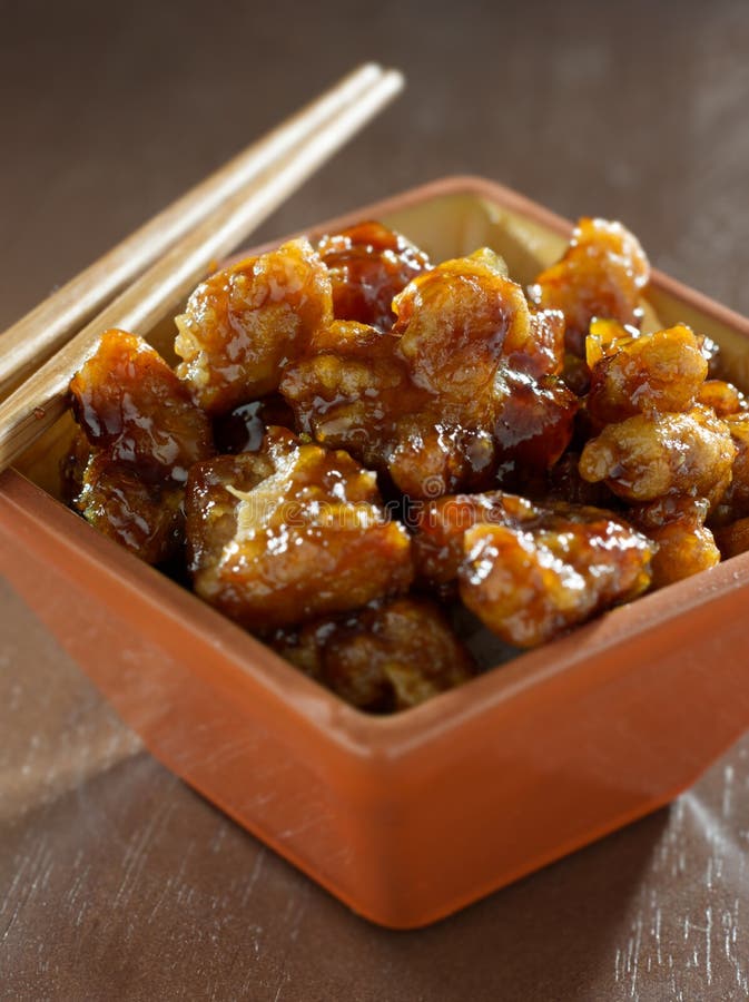 Comida China - El Pollo De La TSO General Imagen de archivo - Imagen de ...