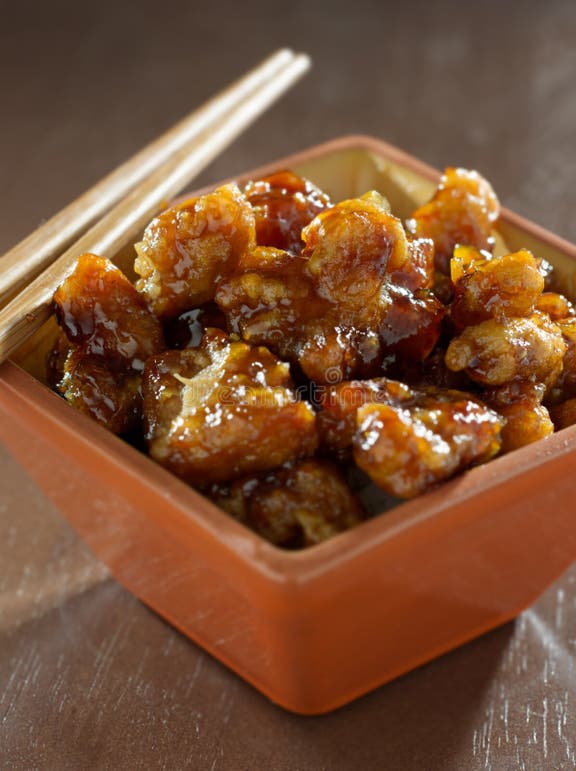 Comida China - El Pollo De La TSO General Imagen de archivo - Imagen de ...