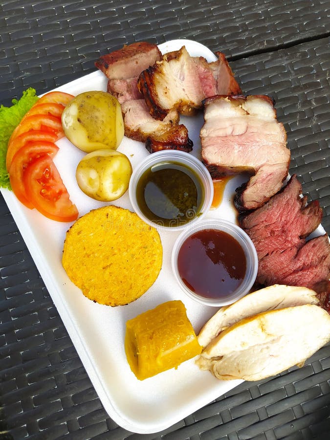 Comida De Colombia En Este Steak House Pereira Foto de archivo - Imagen ...