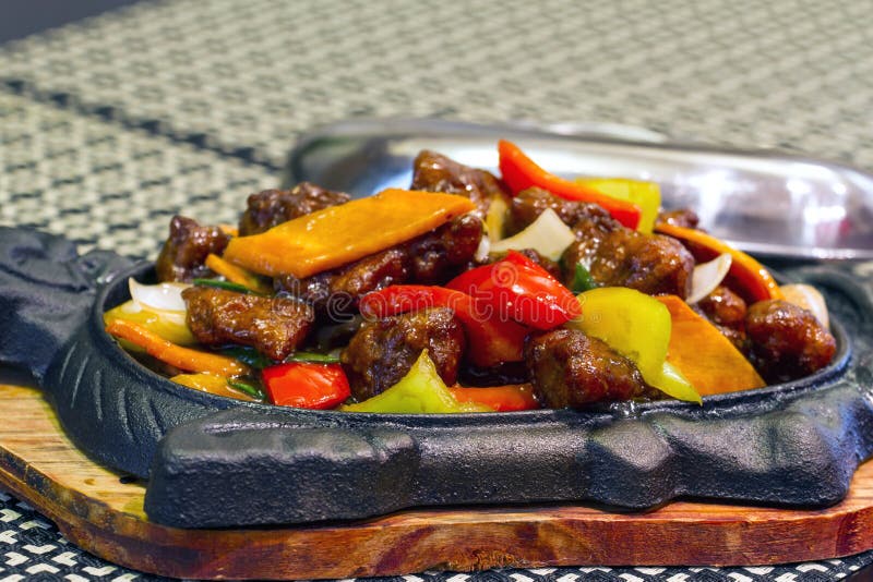 Comida Del Chino De La Carne Del Pato Foto de archivo - Imagen de ...