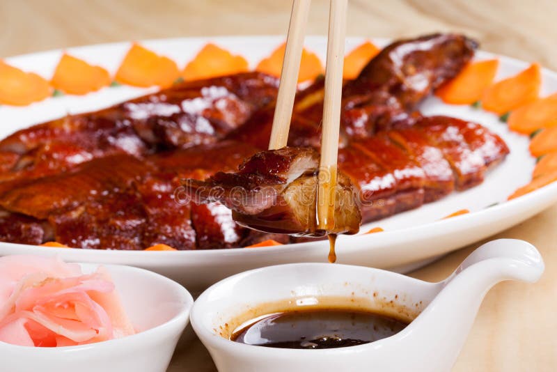 Comida del pato foto de archivo. Imagen de carne, cerdo - 108506228