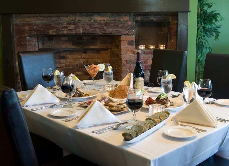 Comida elegante imagen de archivo. Imagen de cena, restaurante - 11409627
