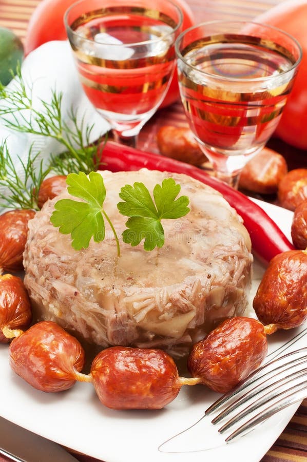 Comida Rusa Tradicional. Jalea De La Carne Del áspide Imagen de archivo ...
