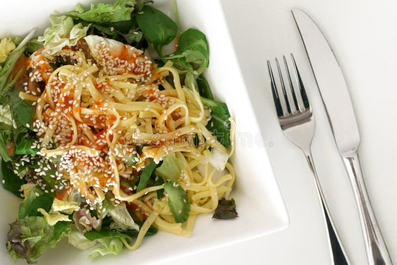 Comida sana imagen de archivo. Imagen de comensal, placa - 2356401