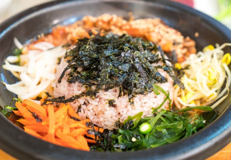 Alimento de Bibimbap imagen de archivo. Imagen de mezcla - 15393911