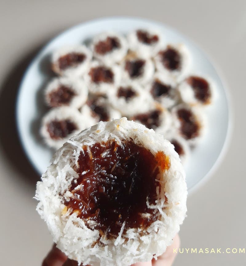 Comida tradicional de coco foto de archivo. Imagen de dulzor - 264425652