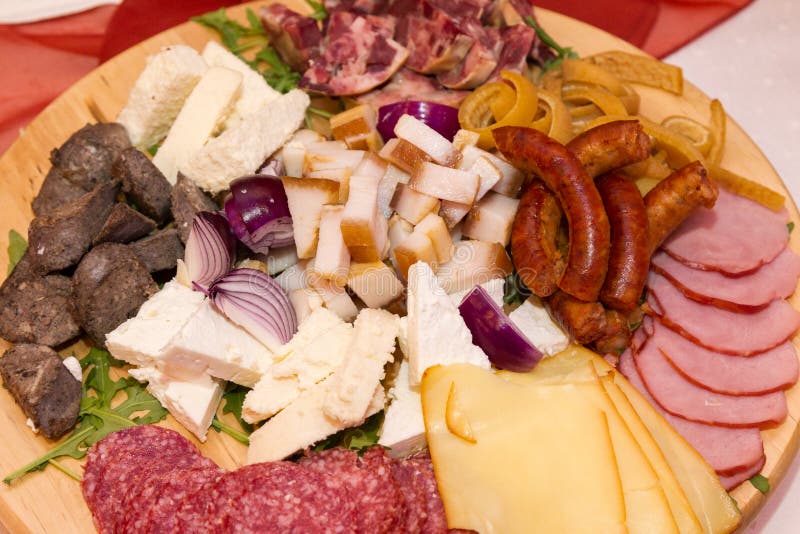 Comida Tradicional Rumana Para La Navidad Foto de archivo - Imagen de ...