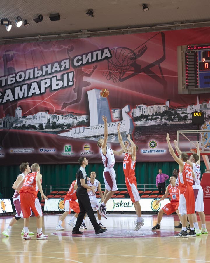 Comience el juego fotografía editorial. Imagen de suelo - 28848037