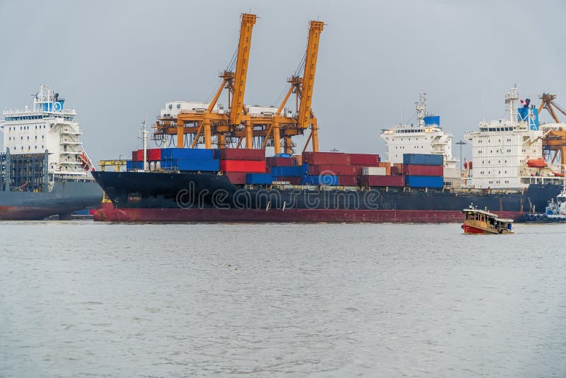 Commercial Cargo Ship Full of Containers Stock Image - Image of ...