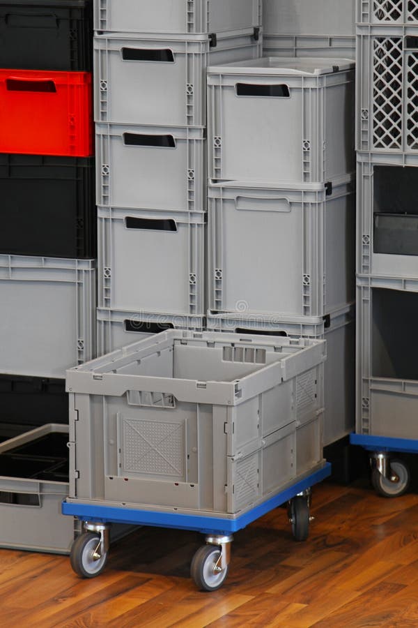 Commercial crate box stock image. Image of logistic, pack - 23633351