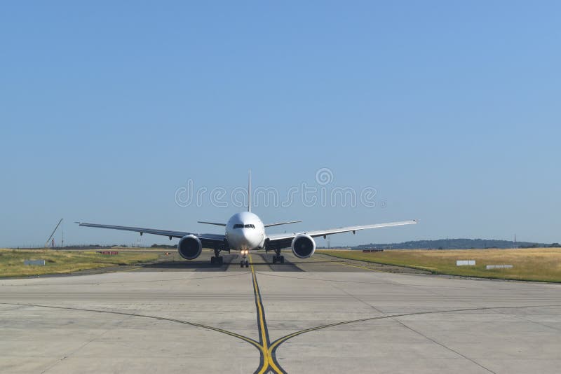 Commercial Plane Ready To Take-off, Front View. Aviation Industry ...