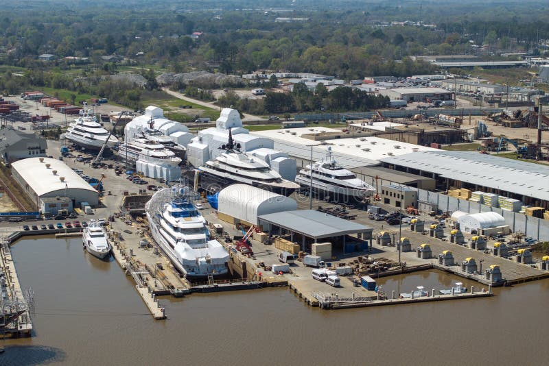 Commercial Shipyard Dock for Luxury Sea Yachts Manufacturing ...