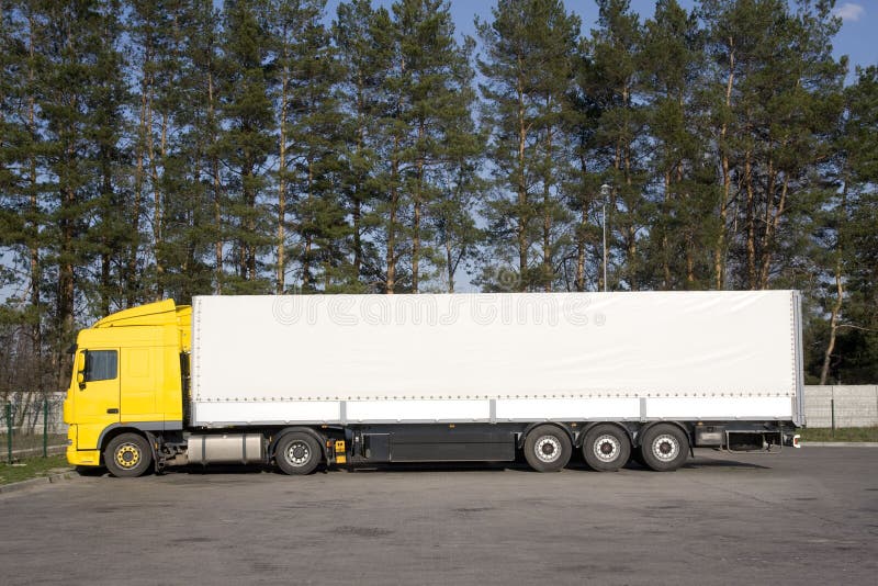 Blank Yellow Semi Tractor Trailer Truck Stock Image - Image of goods ...