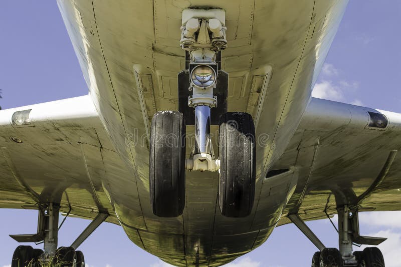 Commerical Airplane Underneath View Stock Image - Image of landing ...