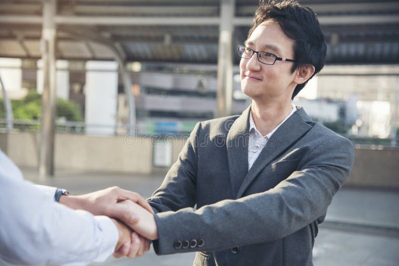 Commitment - Trust Fundamental Factors Relationship Marketing. Business ...