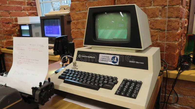 Commodore International Personal Electronic Transactor 1977 Old ...